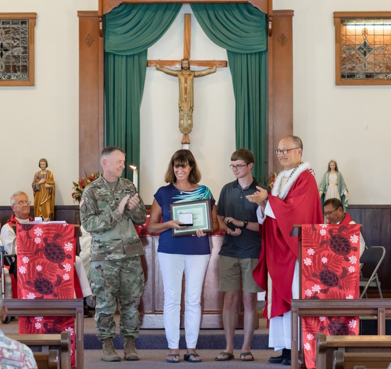 Two Prominent Military Catholics Receive Medal of the Archdiocese ...