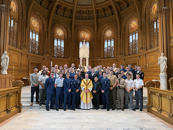 U.S. Military Chaplain Hopefuls Turn Out in Record Numbers at ...